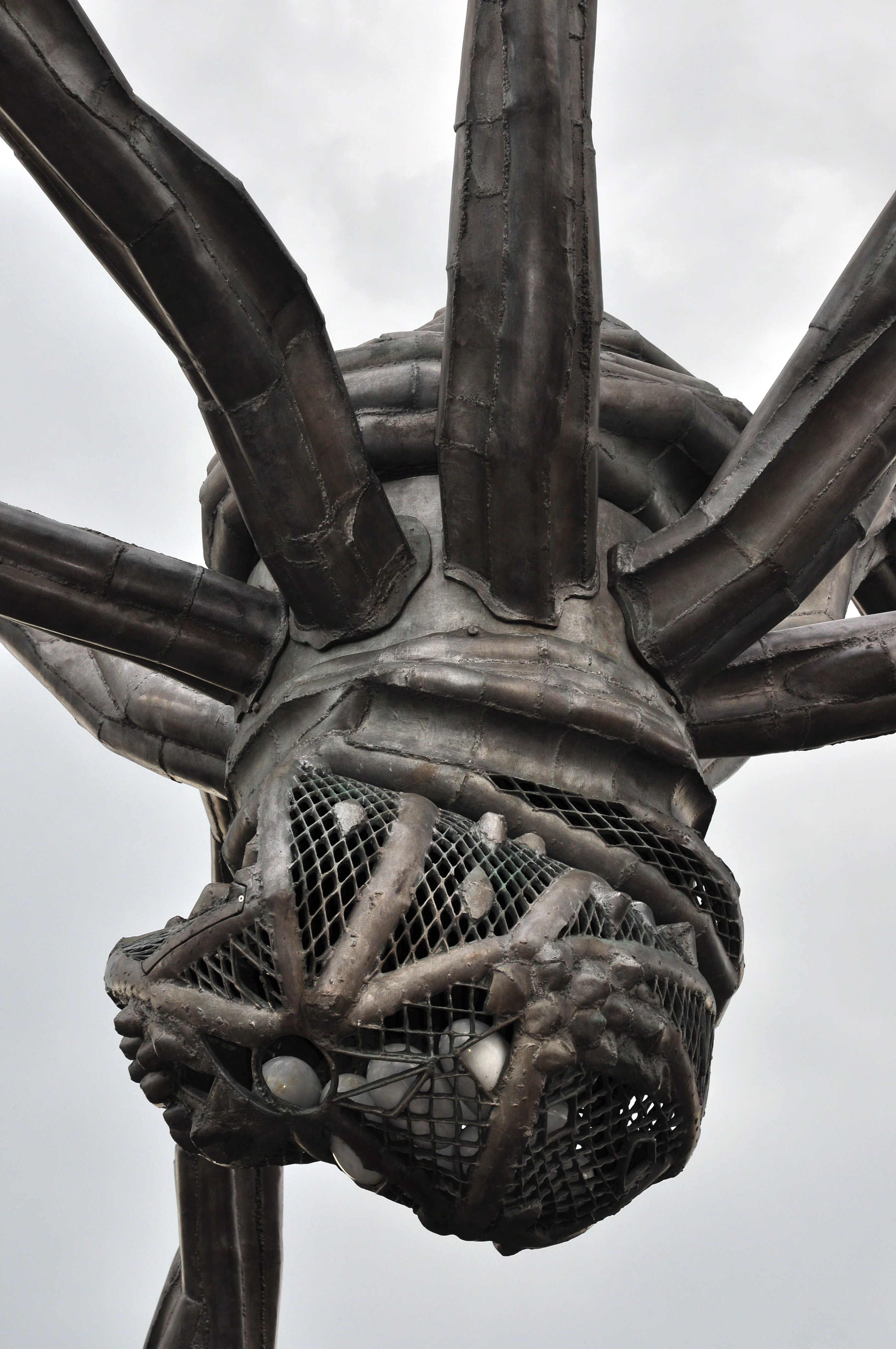 On vous explique « Maman » de Louise Bourgeois - Magazine Artsper