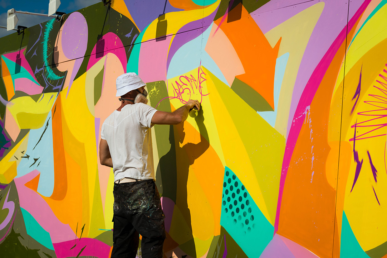FOCUS ARTISTE: JO DI BONA, FIGURE MONTANTE DU STREET ART | Magazine Artsper