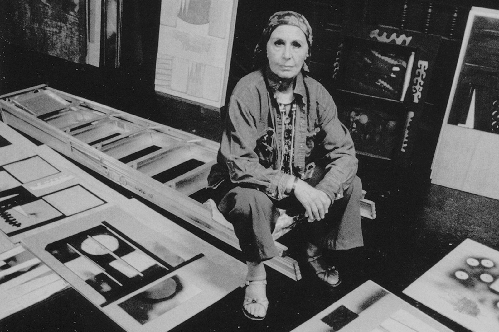 The Lasting Impact of Louise Nevelson's Environmental Art - Artsper ...