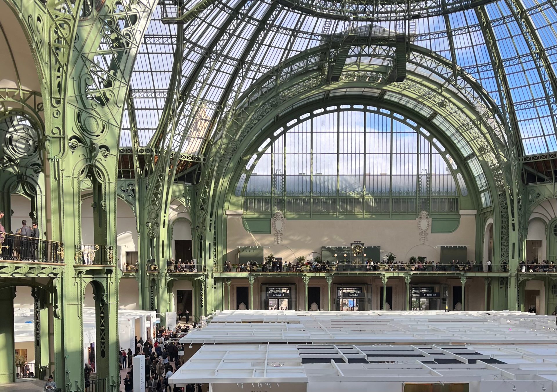 Trends spotted at Paris Art Week - Artsper Magazine